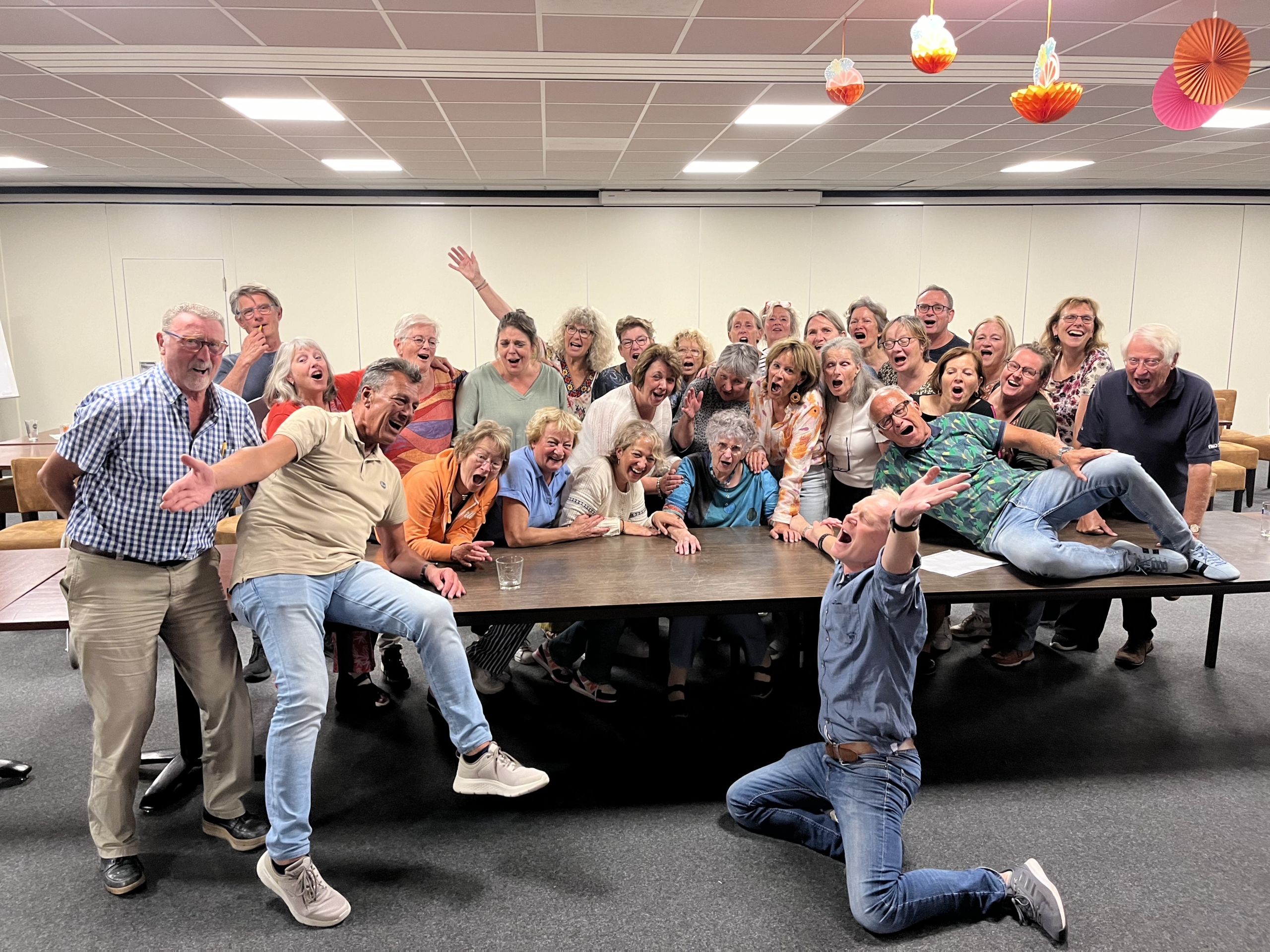 Aan Tafel! – Projectkoor 'Werk in Uitvoering'